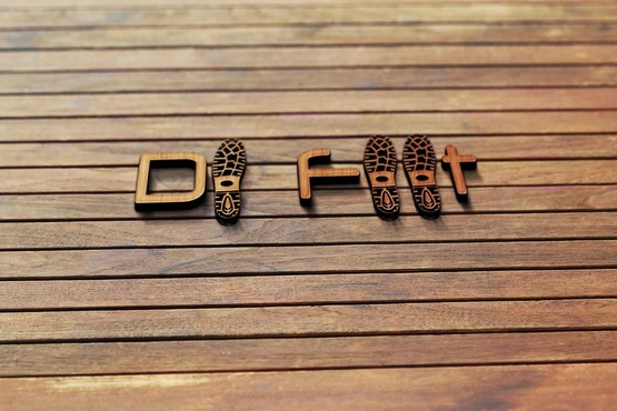 Udacha Games - Services